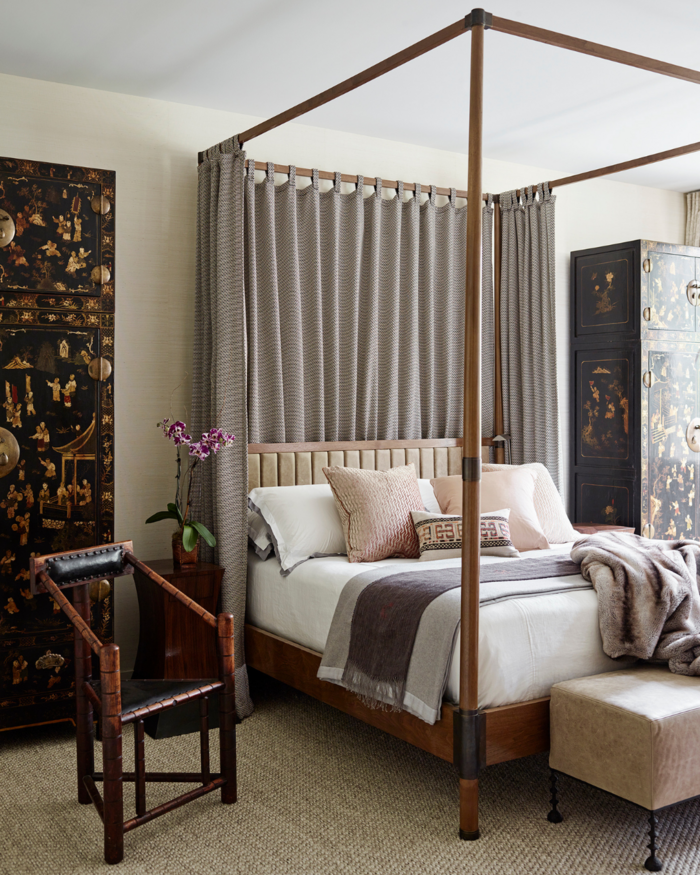 Orsay Bed | Gregorius Pineo